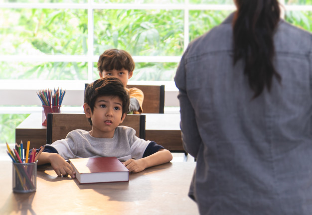 Simple Techniques to Maintain Discipline in Your Class | ITTT | TEFL Blog