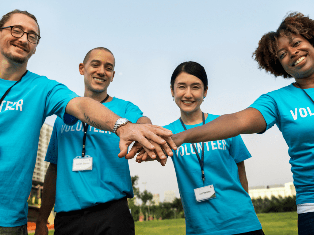 Why it is Important to Volunteer Teach ESL Learners | ITTT | TEFL Blog